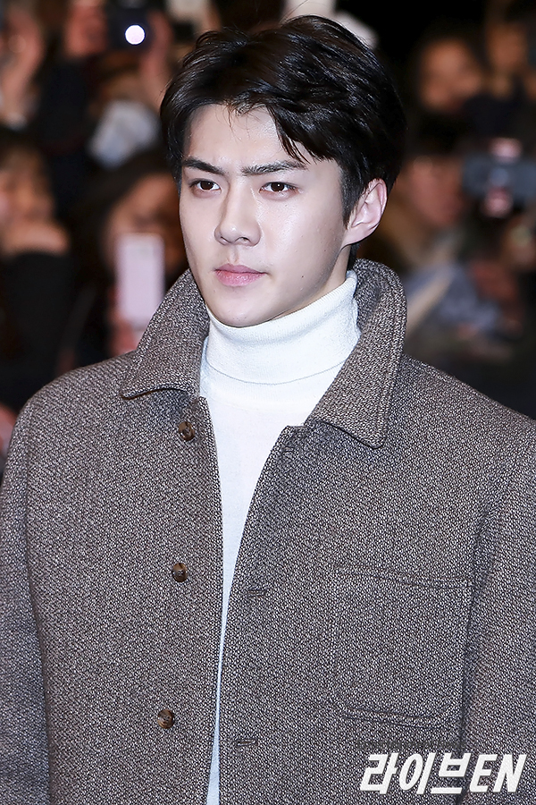 [LIVE Photo] EXO Se-hun, perfect slender figure!