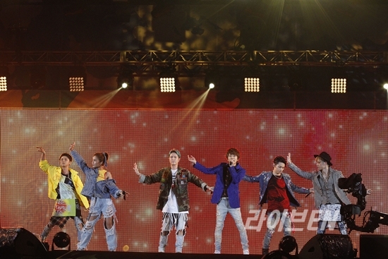 [J-Pop] AAA, 에이벡스 주최 'a-nation' 첫날 헤드라이너로 등장