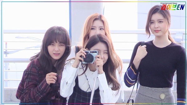 [LiveTV] 구구단(gugudan), 9가지 상큼한 미소 매력 (인천공항 출국)