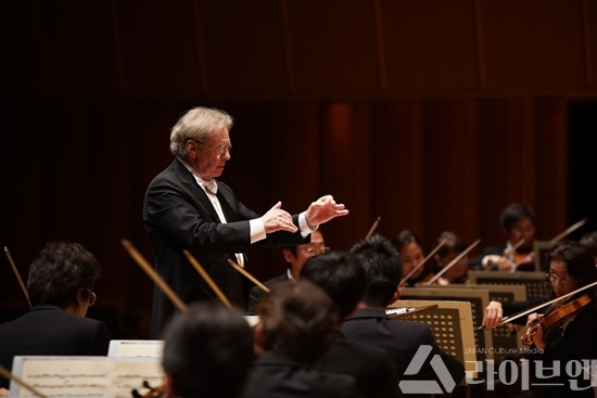 [J Classics 리포트] '위베르 수당 (Hubert Soudant)' 지휘 삿포로 교향악단 (札幌交響楽団) 제620회 ...