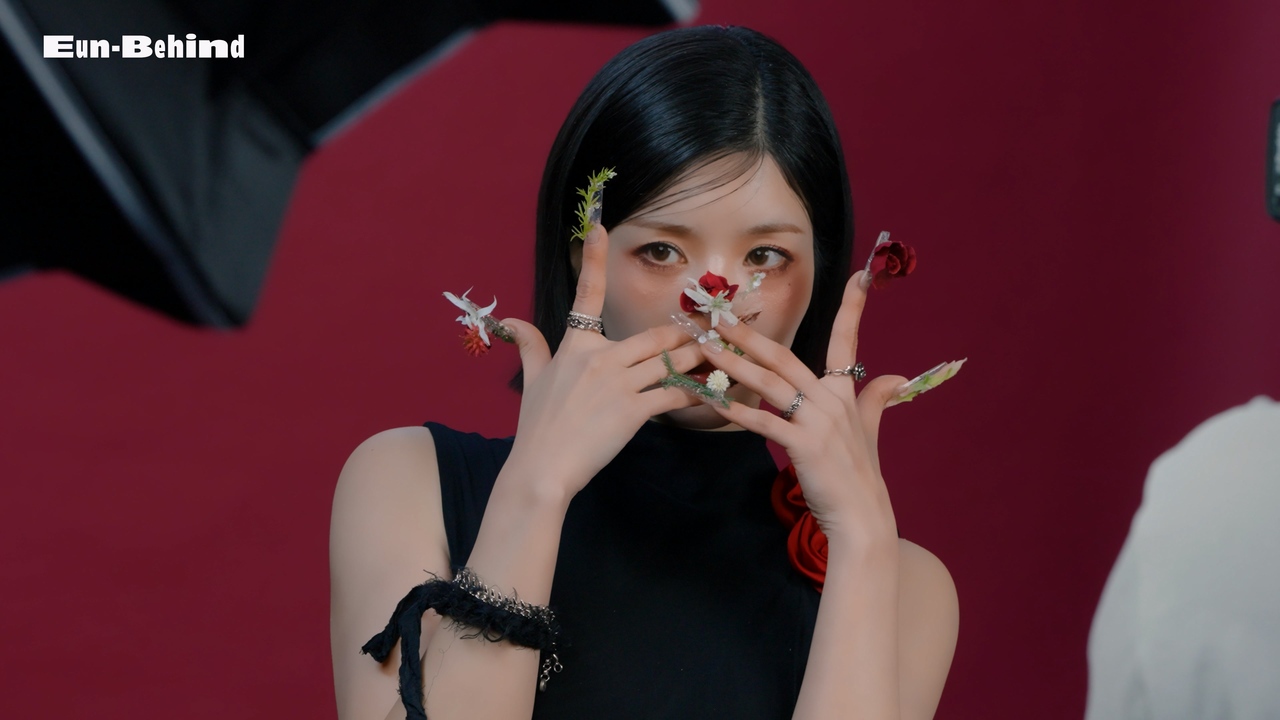 Kwon Eun-bi Proves Her Performance Power with Behind-the-Scenes Video for Digital Single 'Hello ...