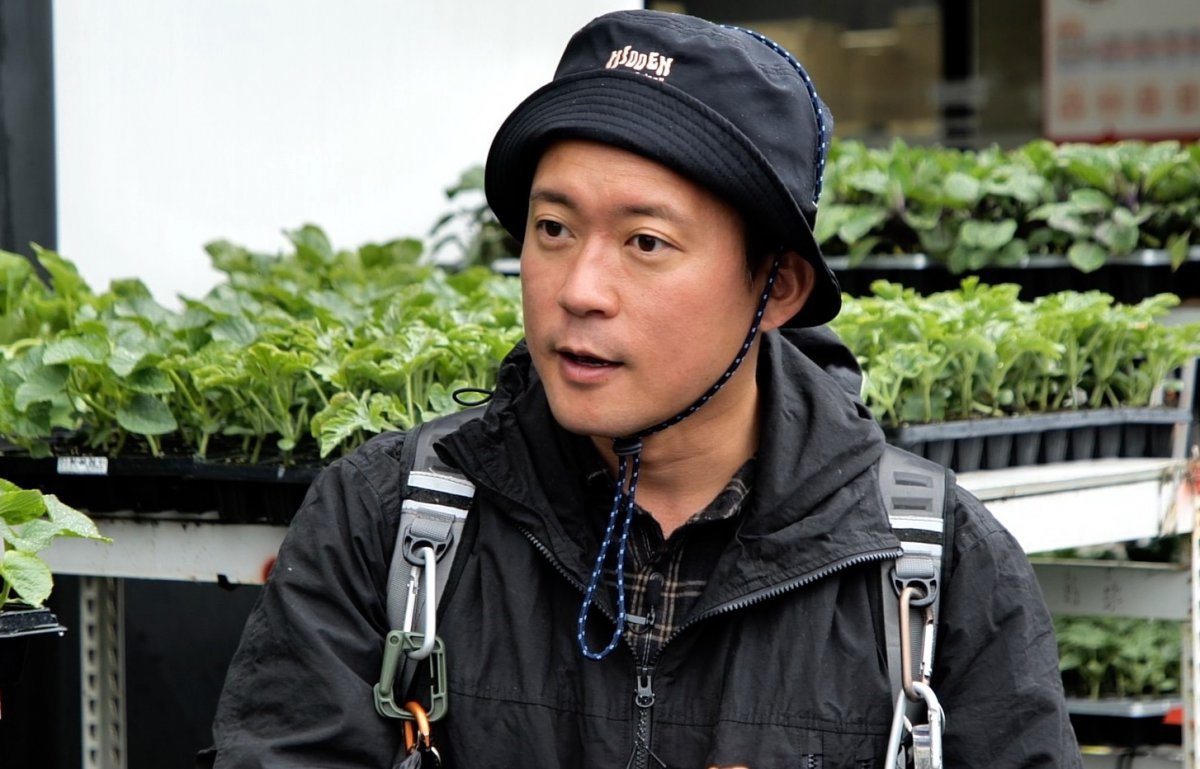 Kim Dae-ho Sparks Buzz with Live Broadcast Farming Challenge in ...