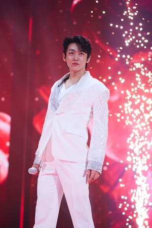 Shin Seung Tae Shines with Perfect Live Performance at ‘Active Singer ...